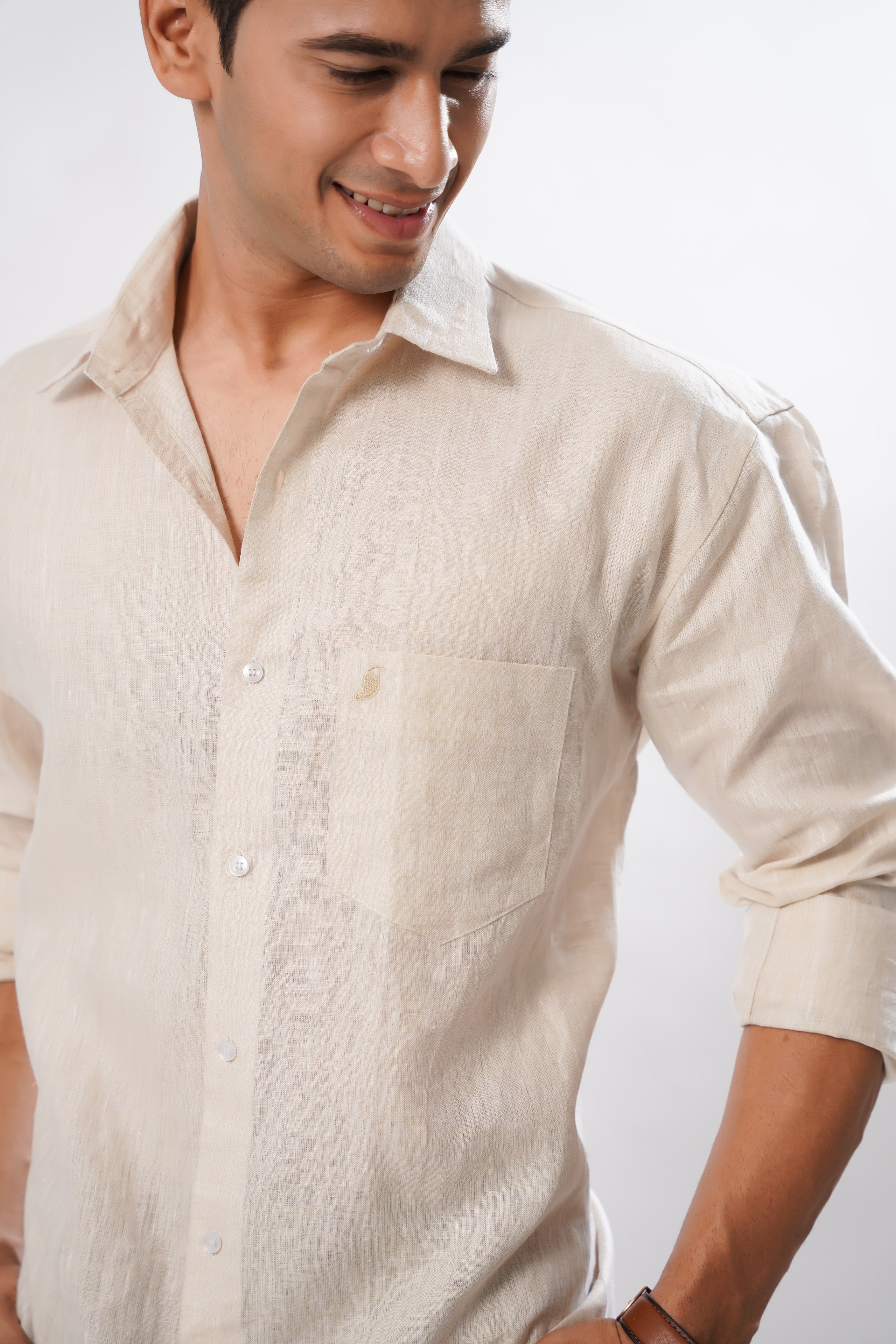 BUY IVORY CREAM LUXURIOUS LINEN SHIRT – Royaltail